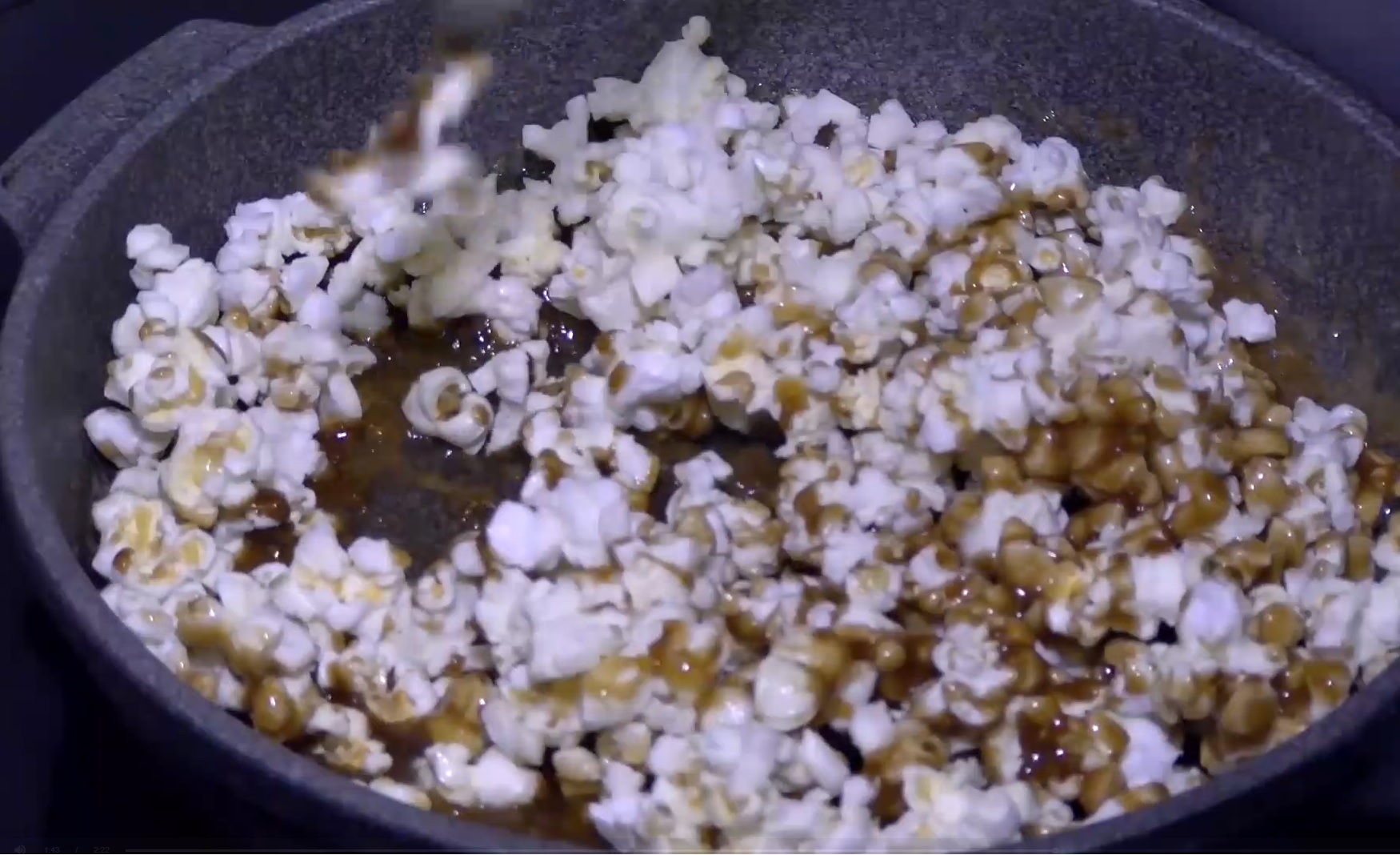 Slatke karamelizovane kokice - Telegraf.tv