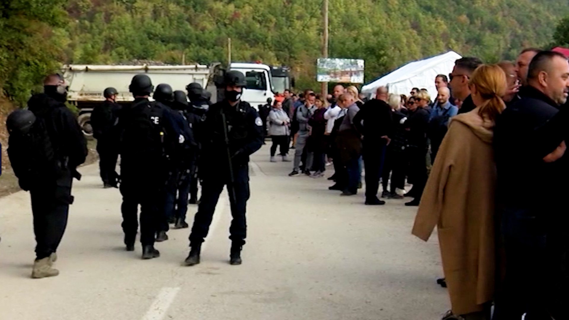 KiM: Na barikadama, pozicije i dalje nepromenjene - Telegraf.tv