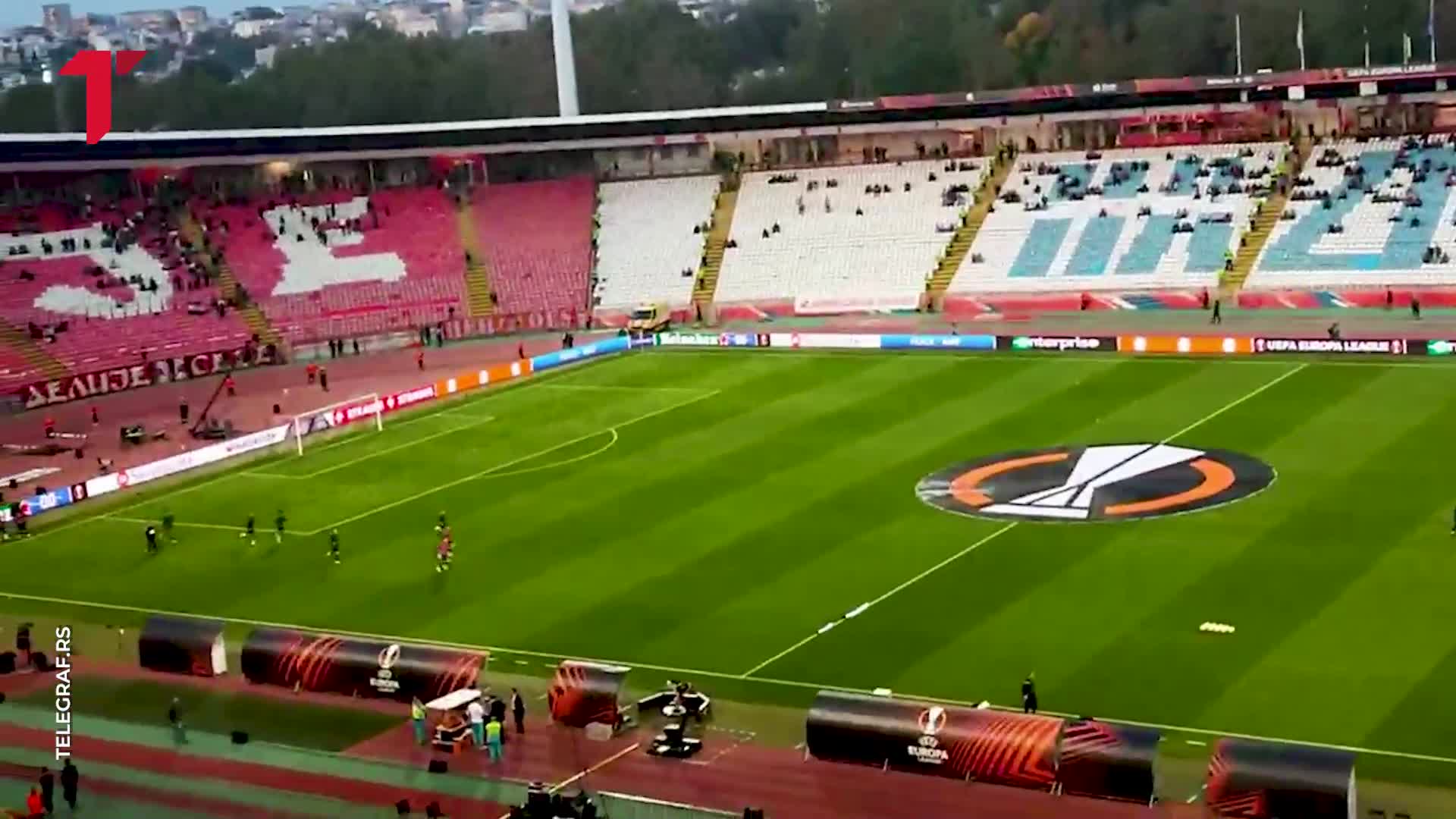 Jak huk mađarskih ultrasa na Marakani: Igrače Ferencvaroša na ...