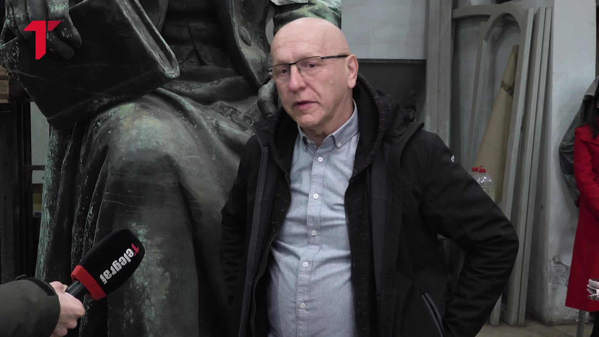 Vajar Zoran Kuzmanović otkriva kako izgleda restauracija spomenika Vuku ...