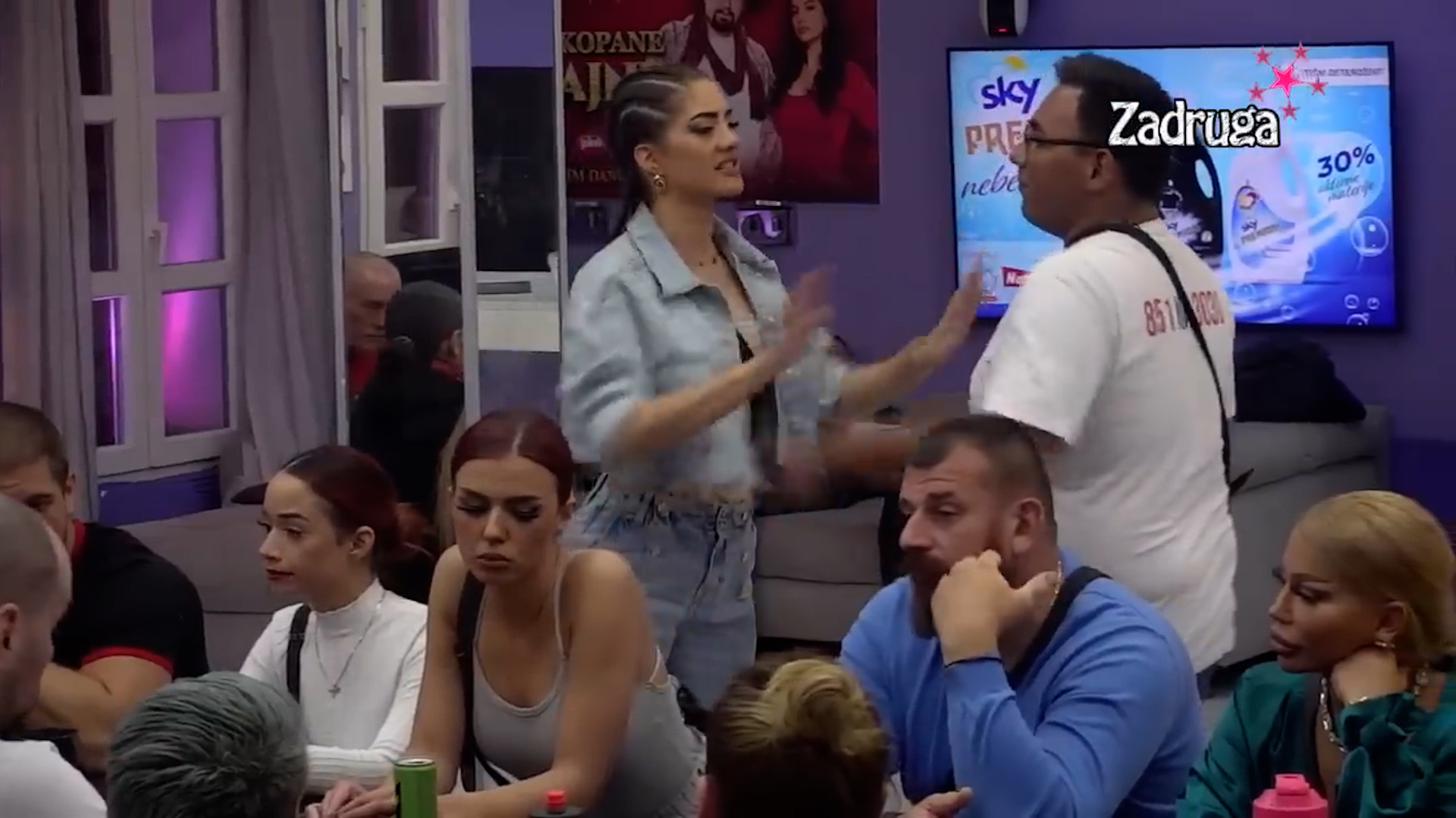 Anđela negira da joj je Zvezdan lupio šamar nakon što ga je uhvatila u ...