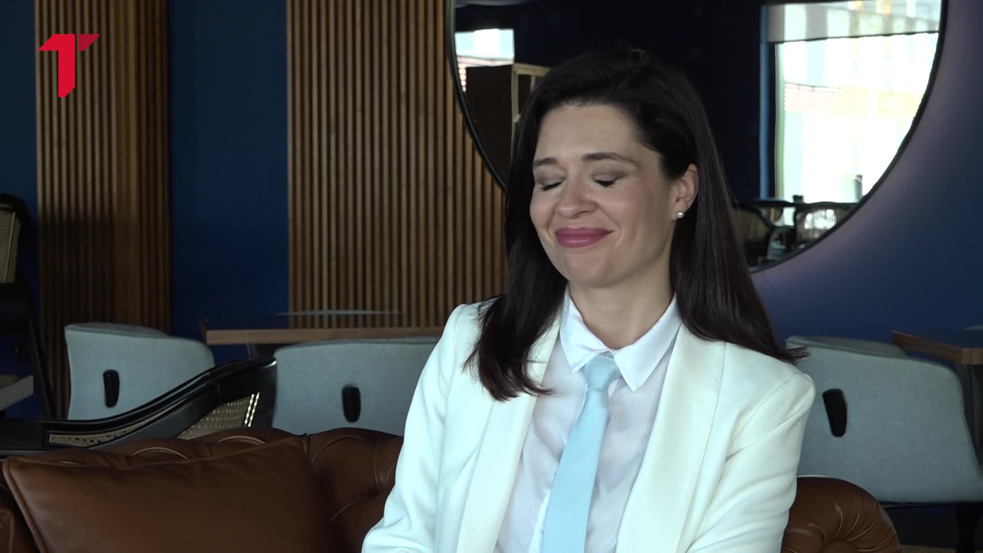 Voditeljka RTS-a otikrila kako je "lečila nesanicu" uz pesmu Luka Bleka ...