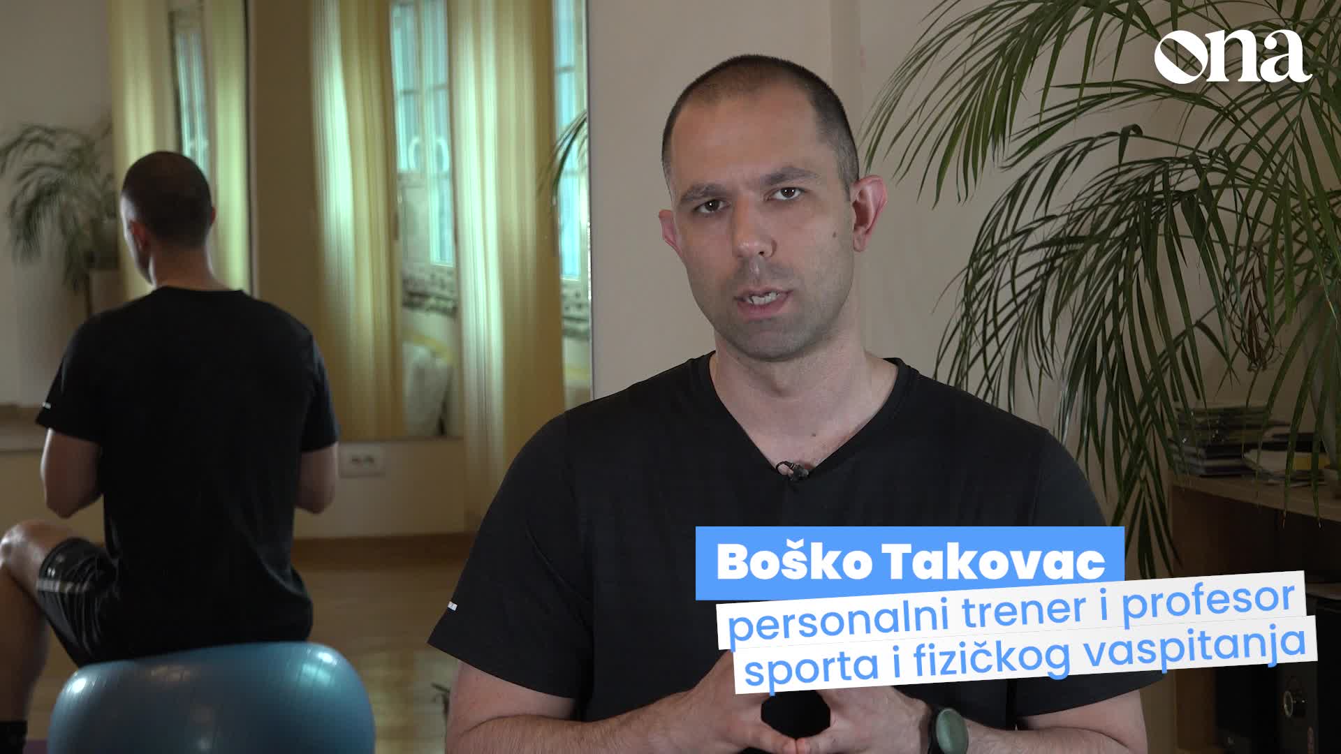 Vežbe za one koji mnogo sede: Ispravite leđa i sprečite bol između ...