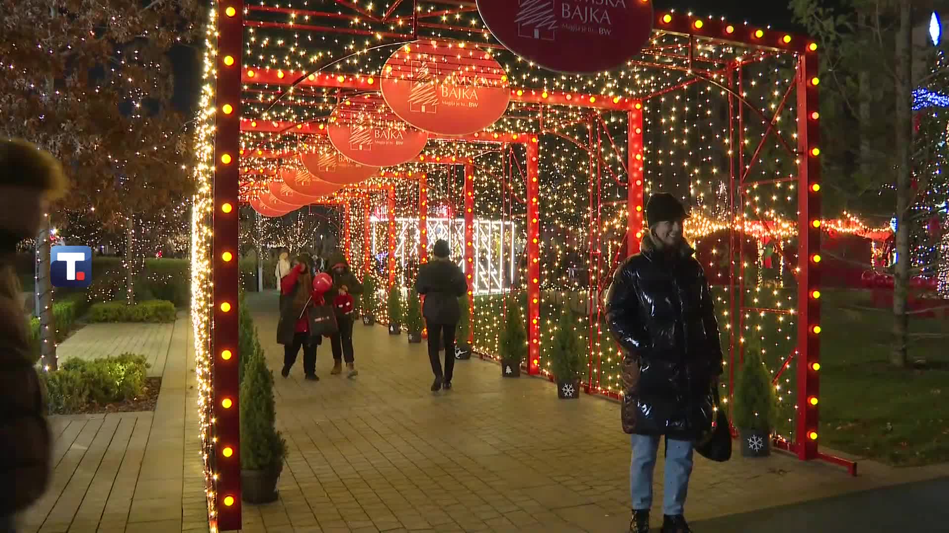 U Savski park u Beogradu na vodi stigla "Zimska bajka" - Telegraf.tv