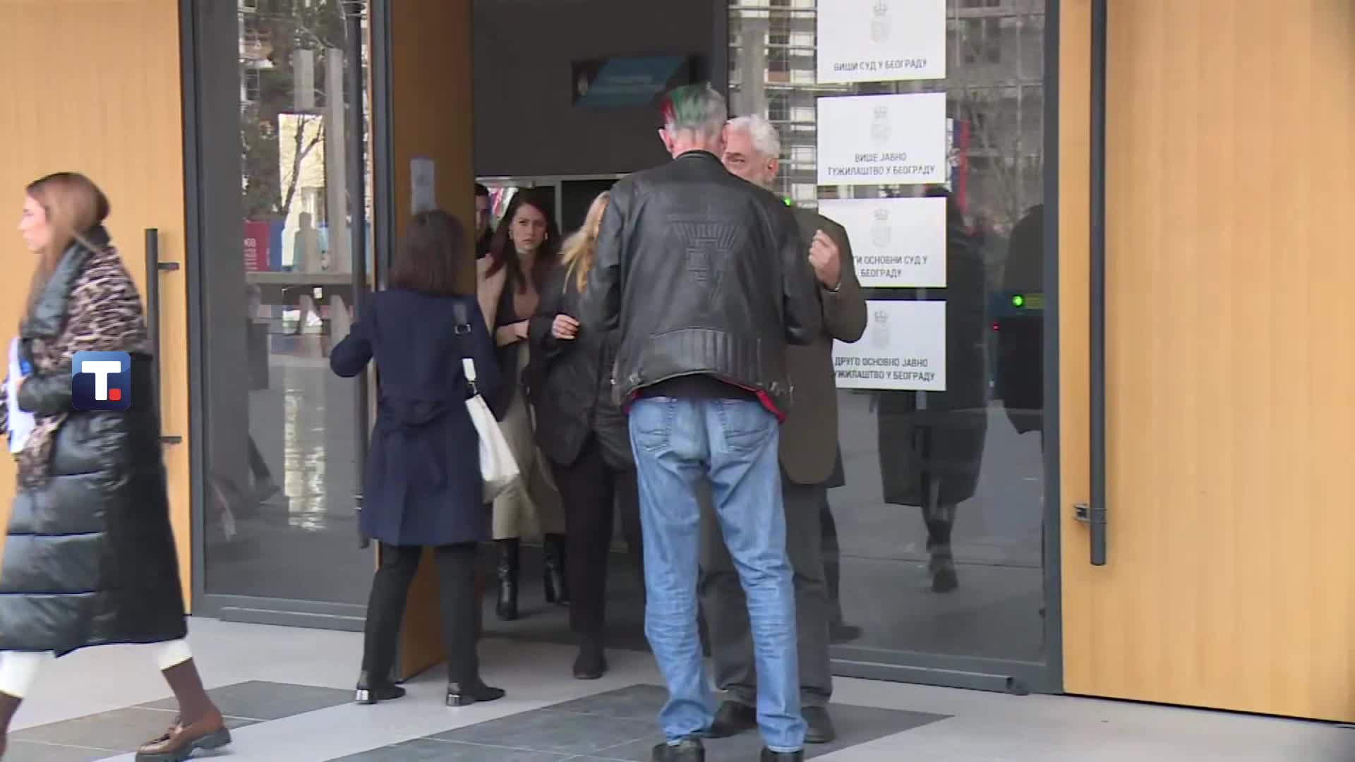 Potresna svedočenja roditelja ubijene dece u školi "Vladislavu Ribnikaru" - Telegraf.tv