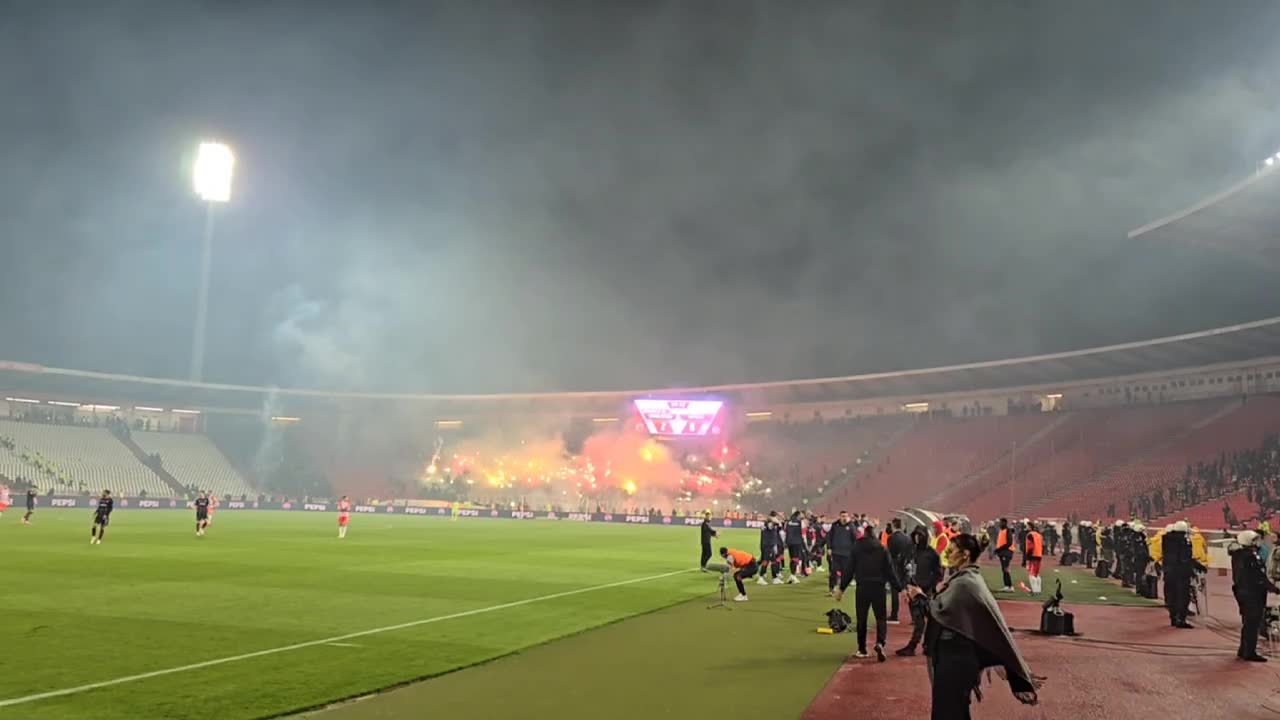 Bakljada Grobara koja je prekinula večiti derbi - Telegraf.tv
