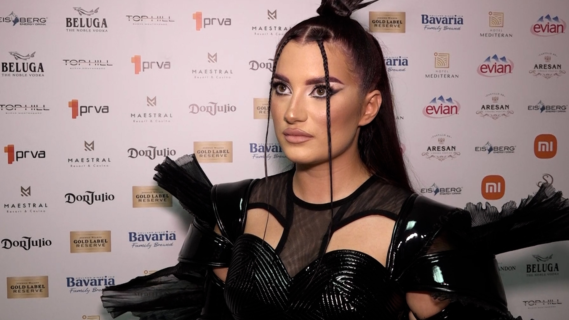 Barbara otkrila koju pesmu bi zapevala Novaku na dočeku: Nosi baš jaku ...