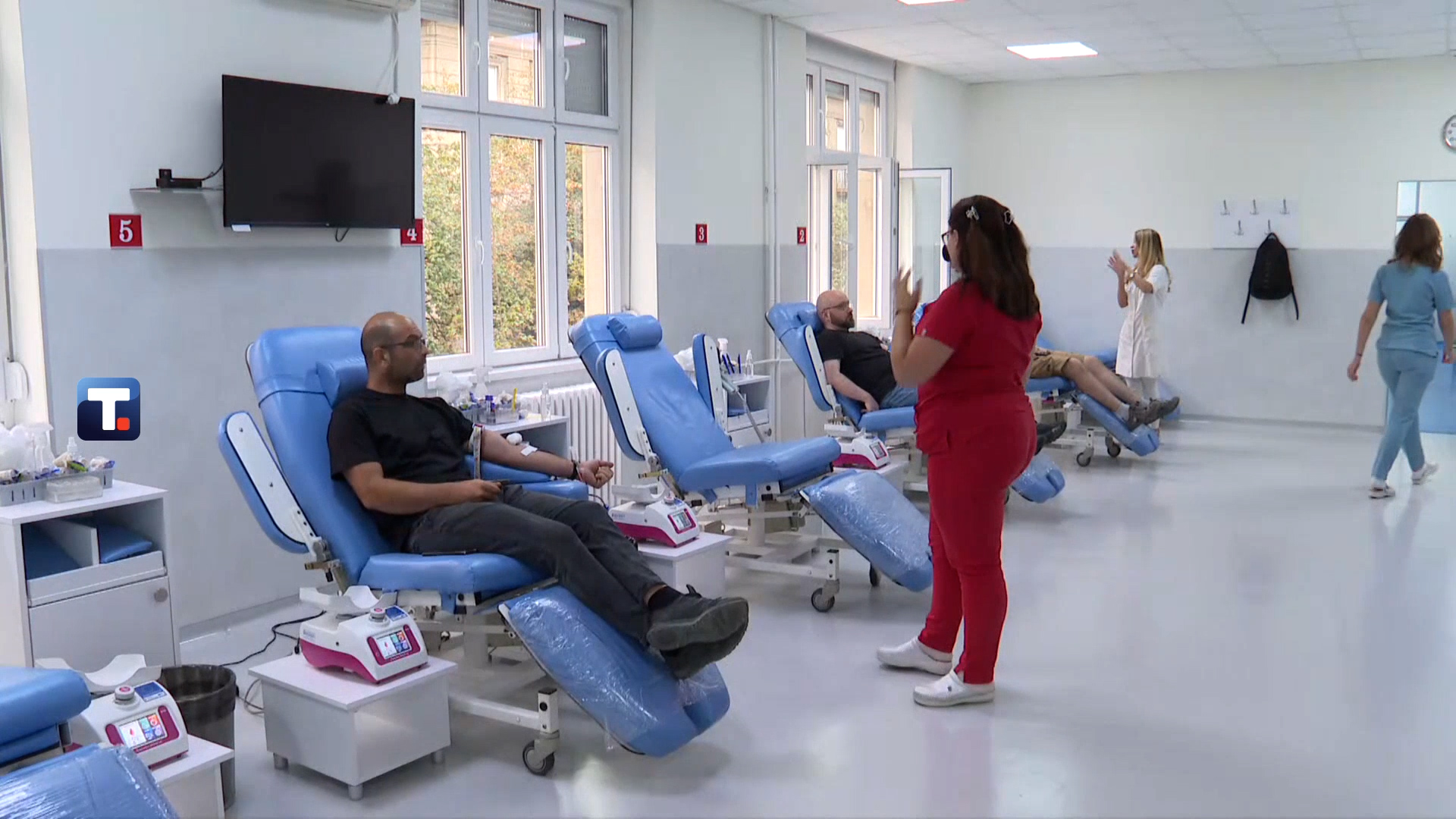 Drastično smanjene rezerve krvi: Institut za transfuziju pozvao građane da daju krv - Telegraf.tv