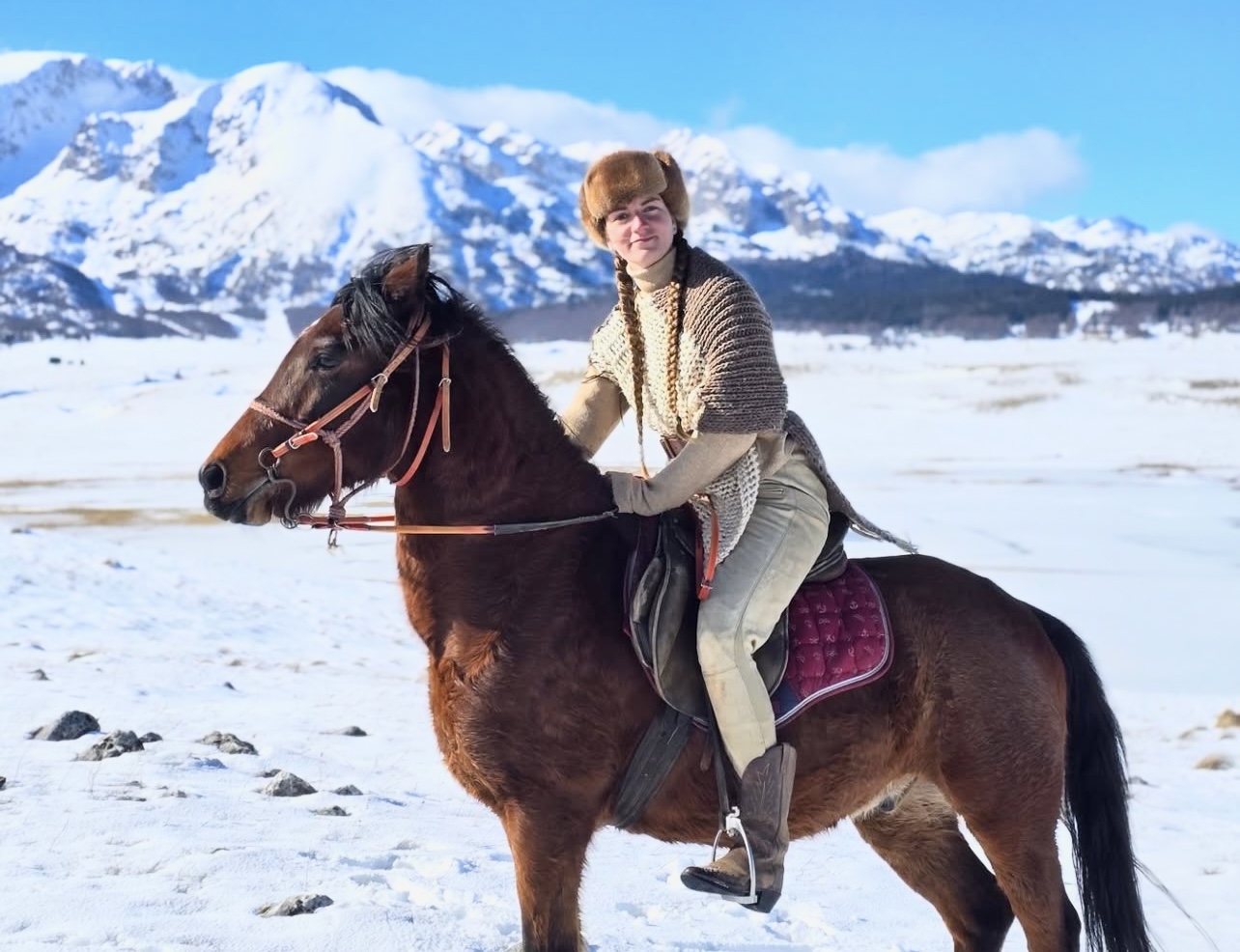 Novosađanka menjala grad za prostranstva Durmitora, sa konjem Bambijem ...