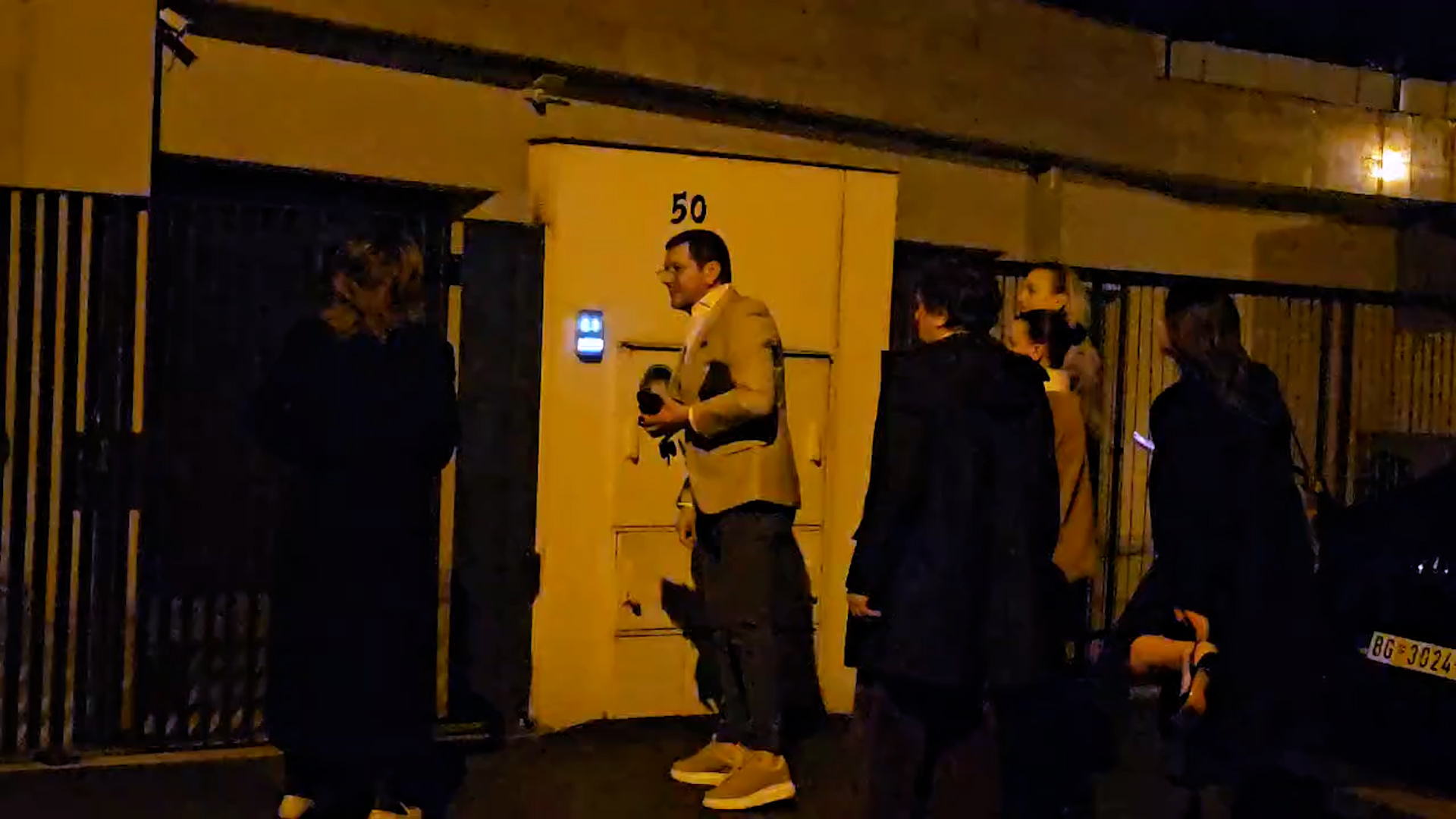 Aco Pejović sa ženom došao na proslavu kod Harisa - Telegraf.tv