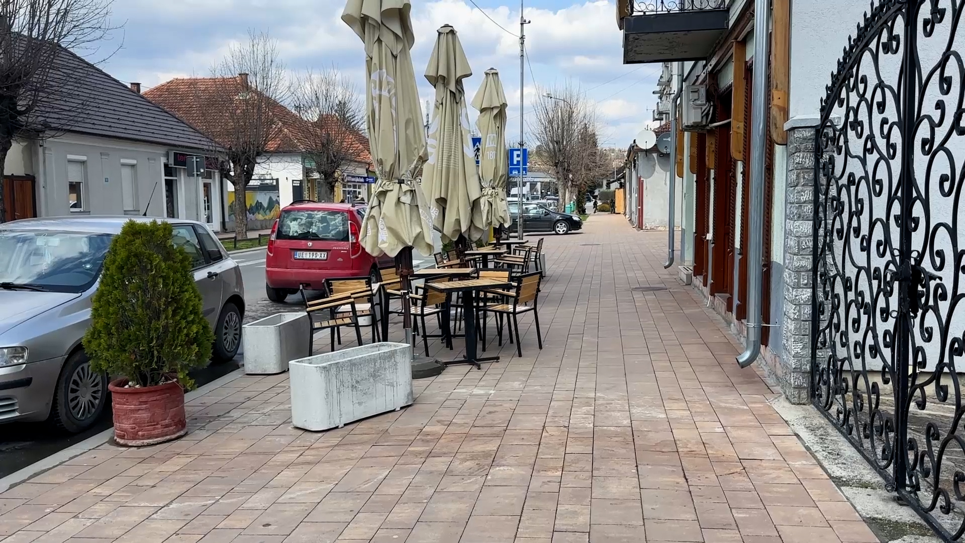 Preminuo muškarac iz Kosjerića: Snimci sa lica mesta gde se sve dogodilo, stanovnici još uvek u ...